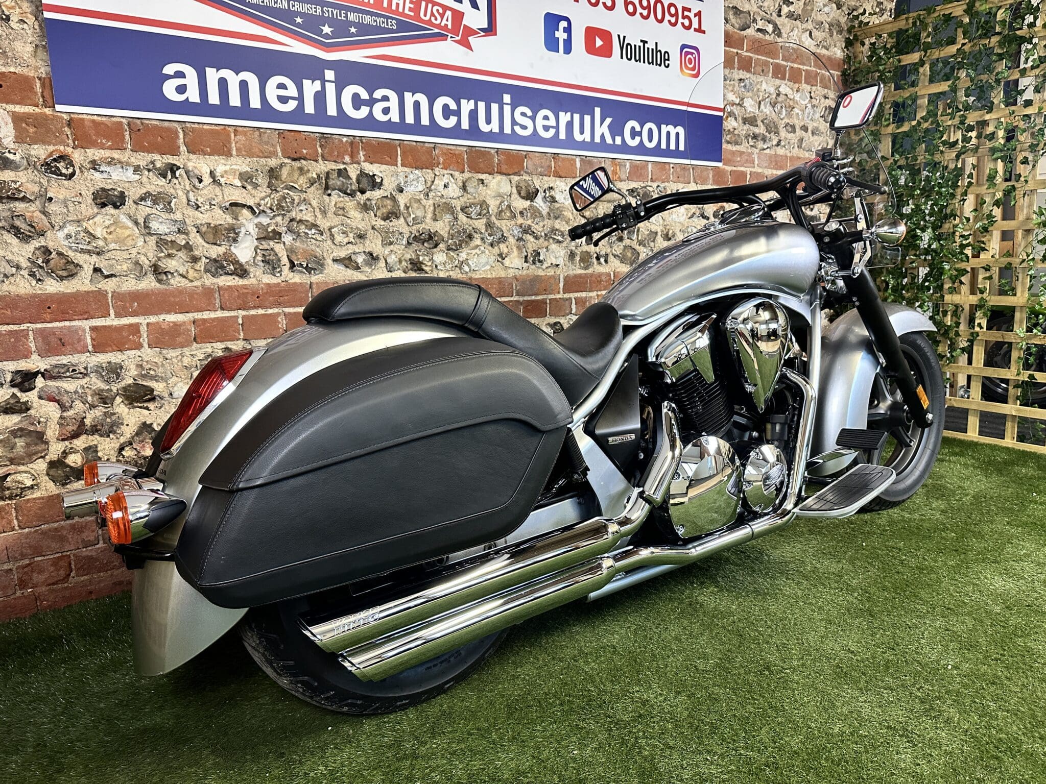 2013 Honda VT1300 Interstate - SN480 - American Cruiser UK - The Best ...