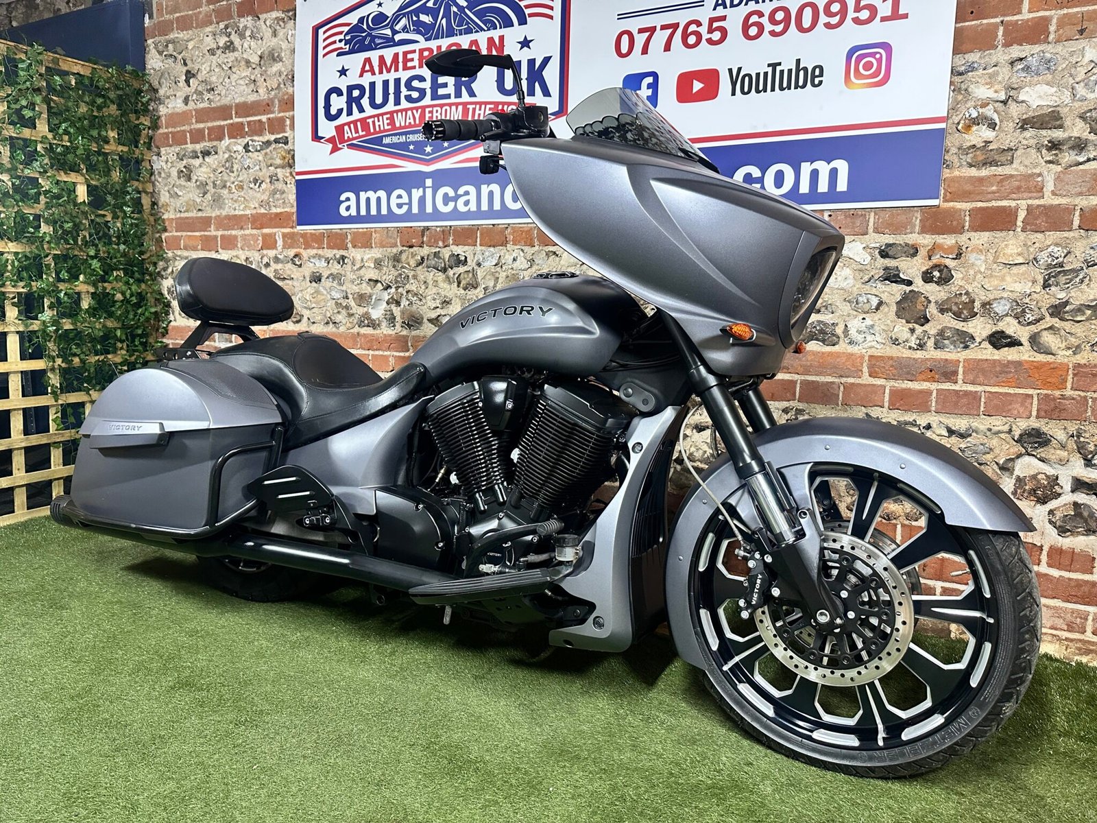 2016 Victory Magnum X-1 Stealth - SN630 - American Cruiser UK - The ...